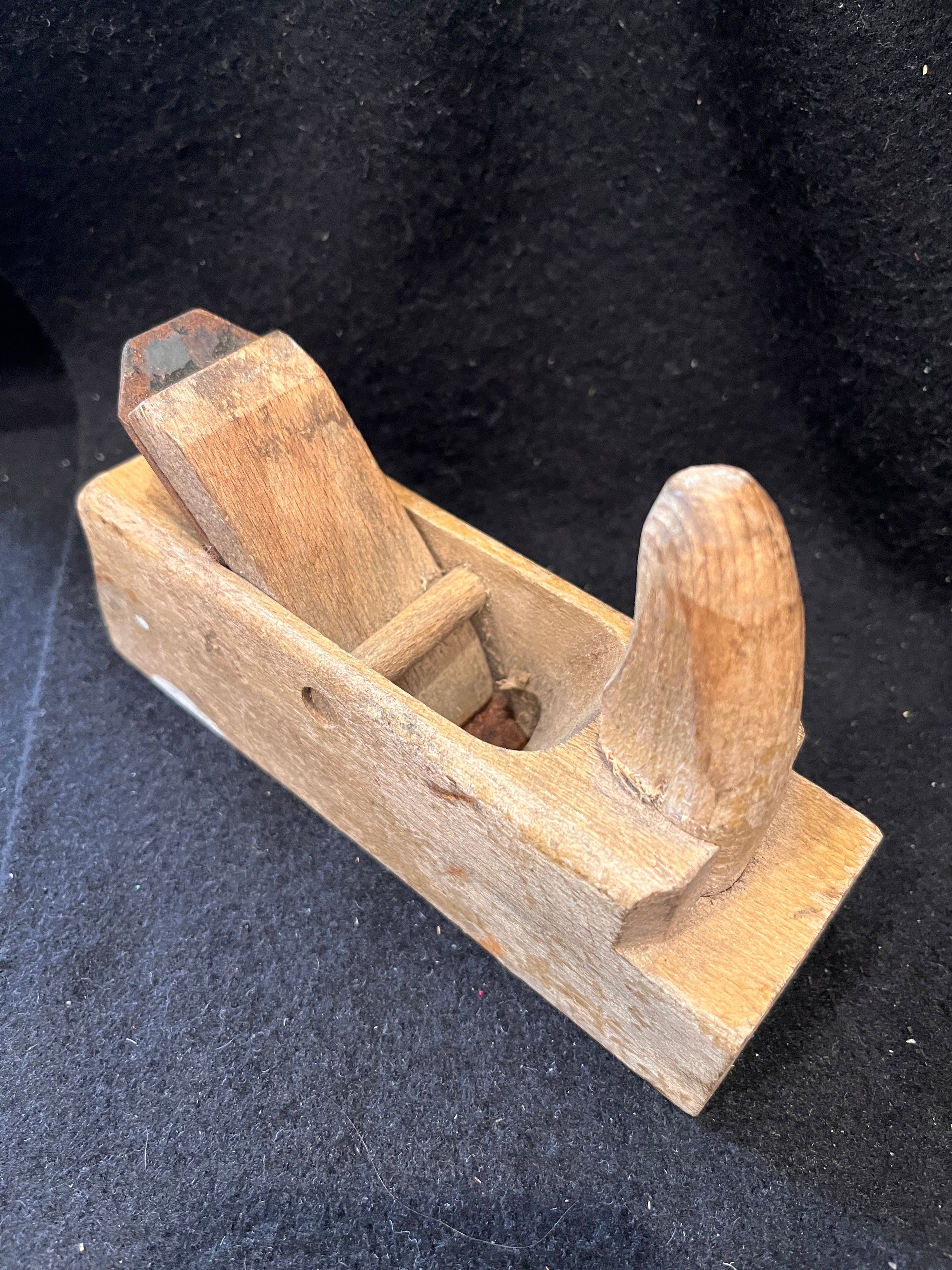 Small 5-1/2" Vintage Wood Plane | Time's Tin Cup Vintage